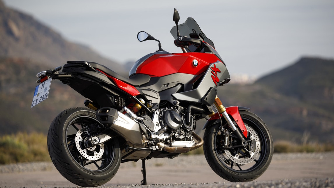 Test, BMW F 900 R e F 900 XR LE FOTO - InMoto