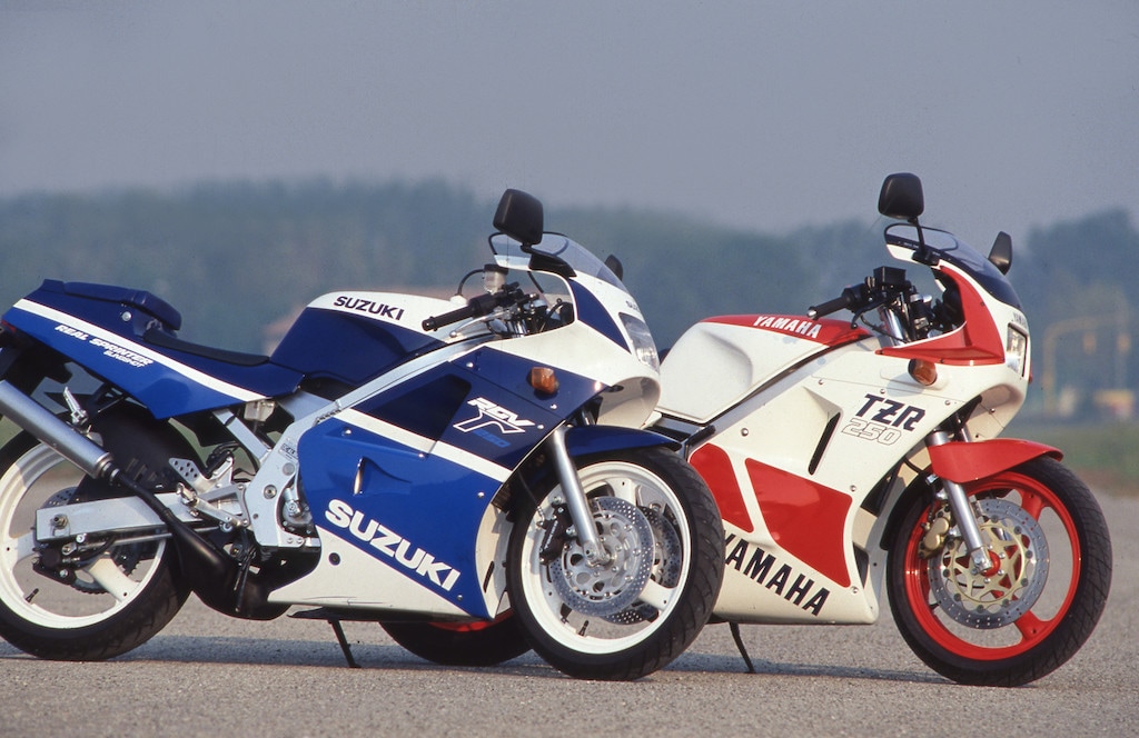 Rewind, Suzuki RGV Gamma 250 vs Yamaha TZR 250: profumo di corse - News ...
