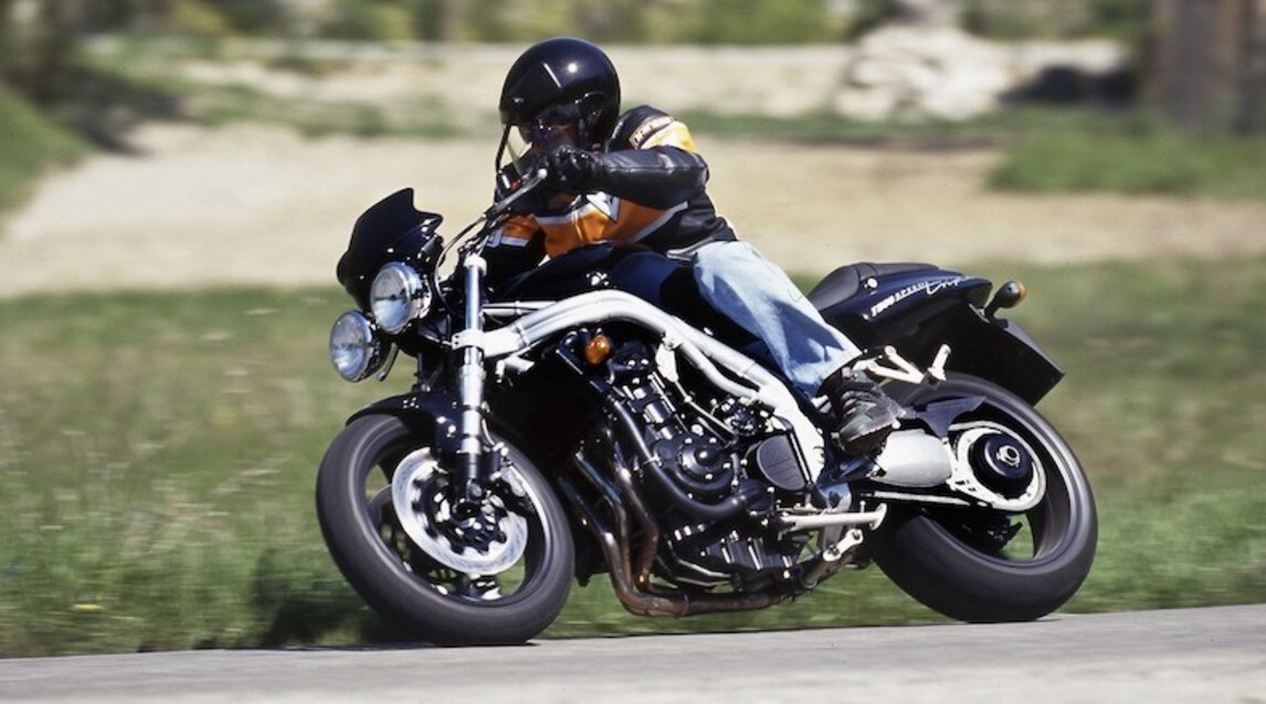 Rewind, Triumph Speed triple T509 FOTO - InMoto