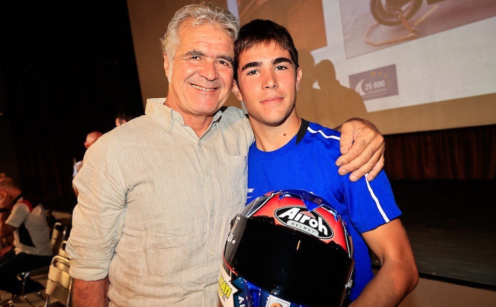 Yamaha, Emiliano Ercolani: campione europeo R3 Blu Cru Cup 2023 - News ...