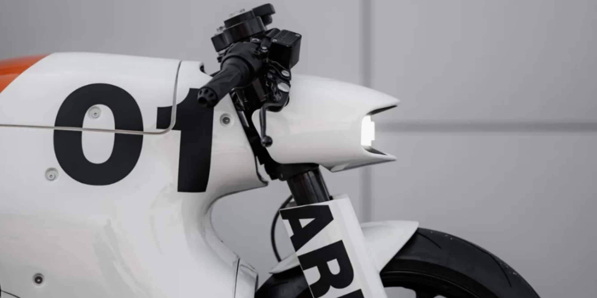 Real Motors, Ares: l'elettrica moderna, dallo stile retrò - News ...