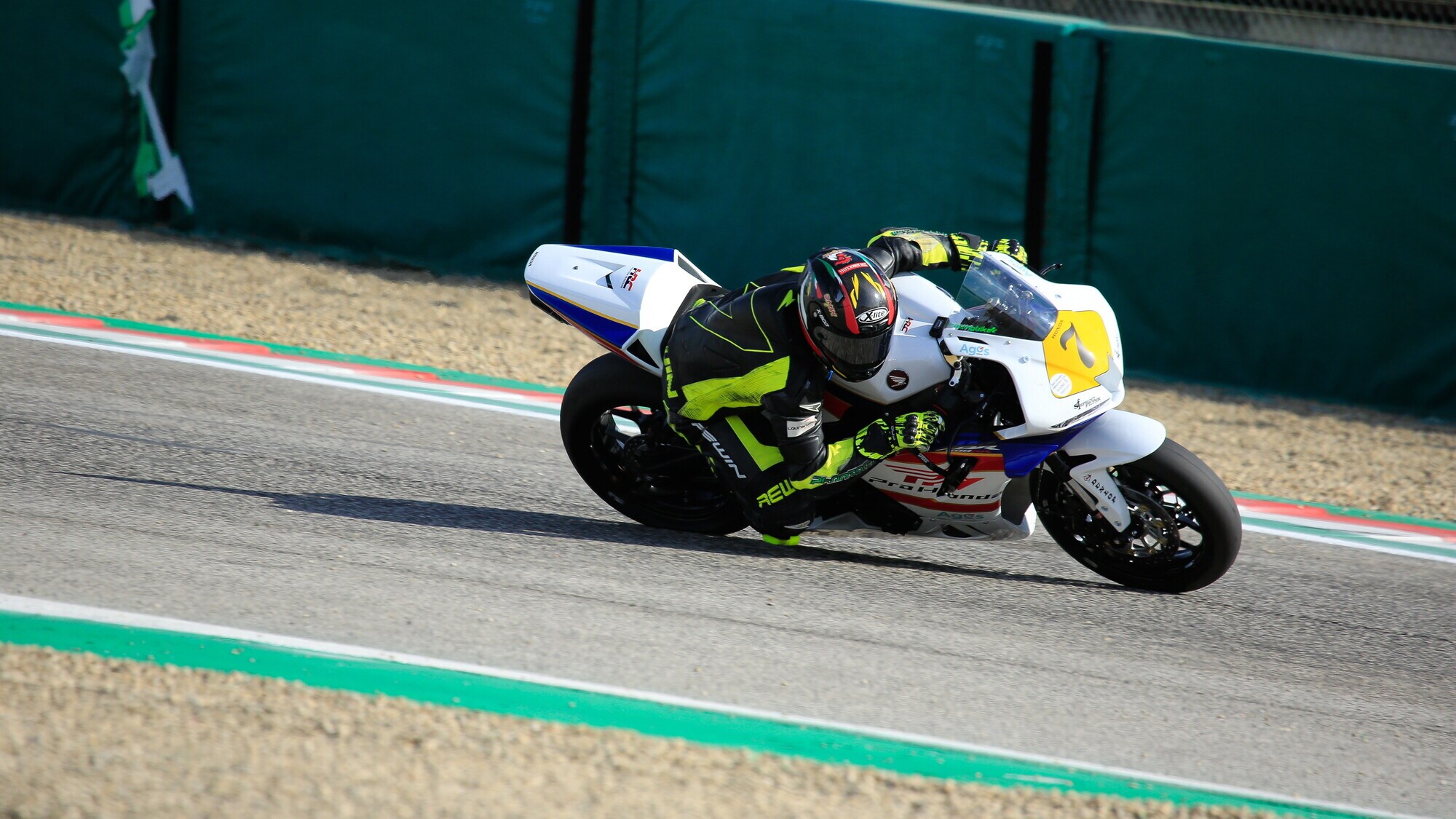Pro Honda CBR600RR Cup by Improve: Daniele Galloni dominatore nel round ...