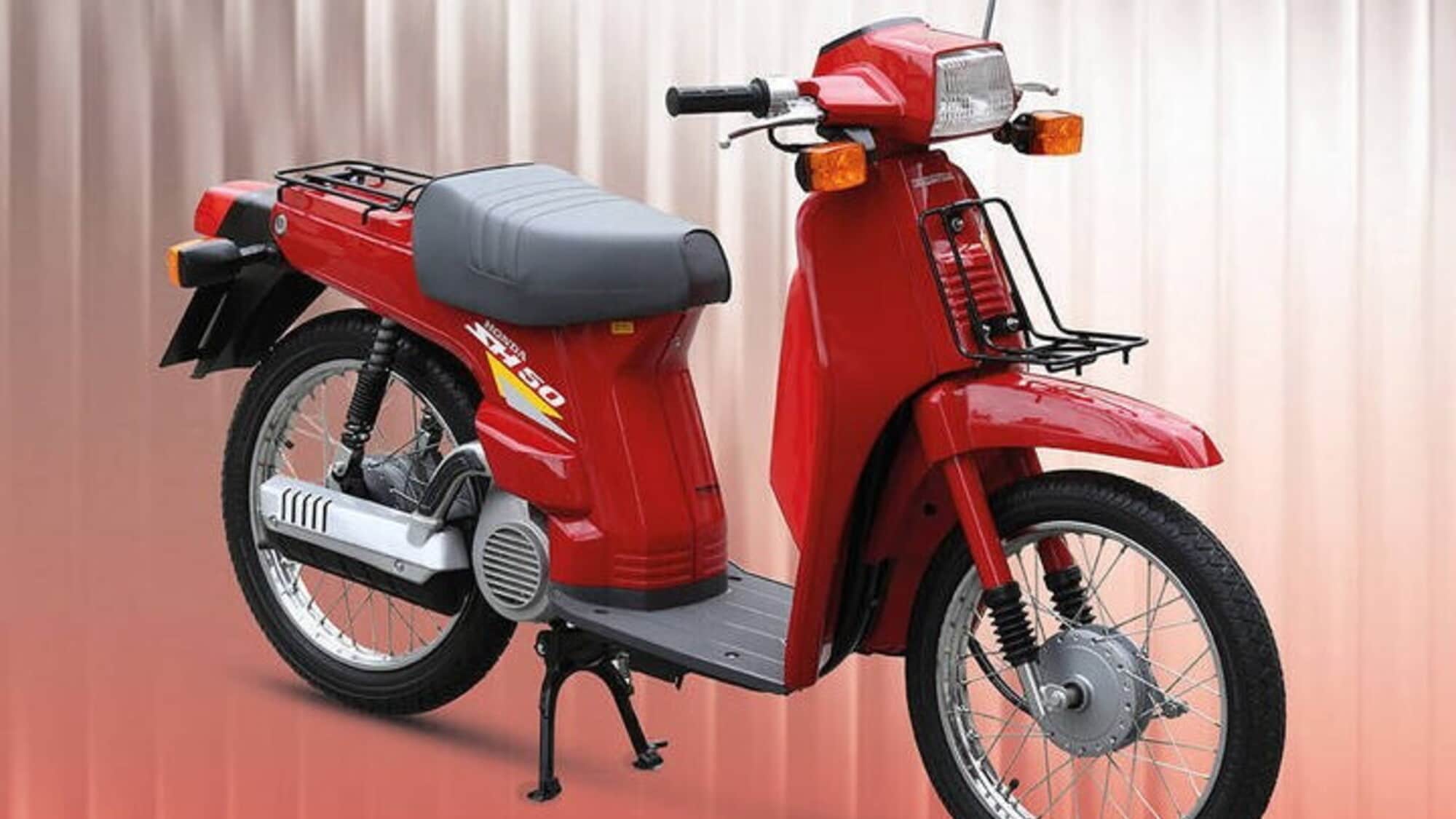 Honda SH, una storia lunga quarant’anni: tra stile, innovazione al ...