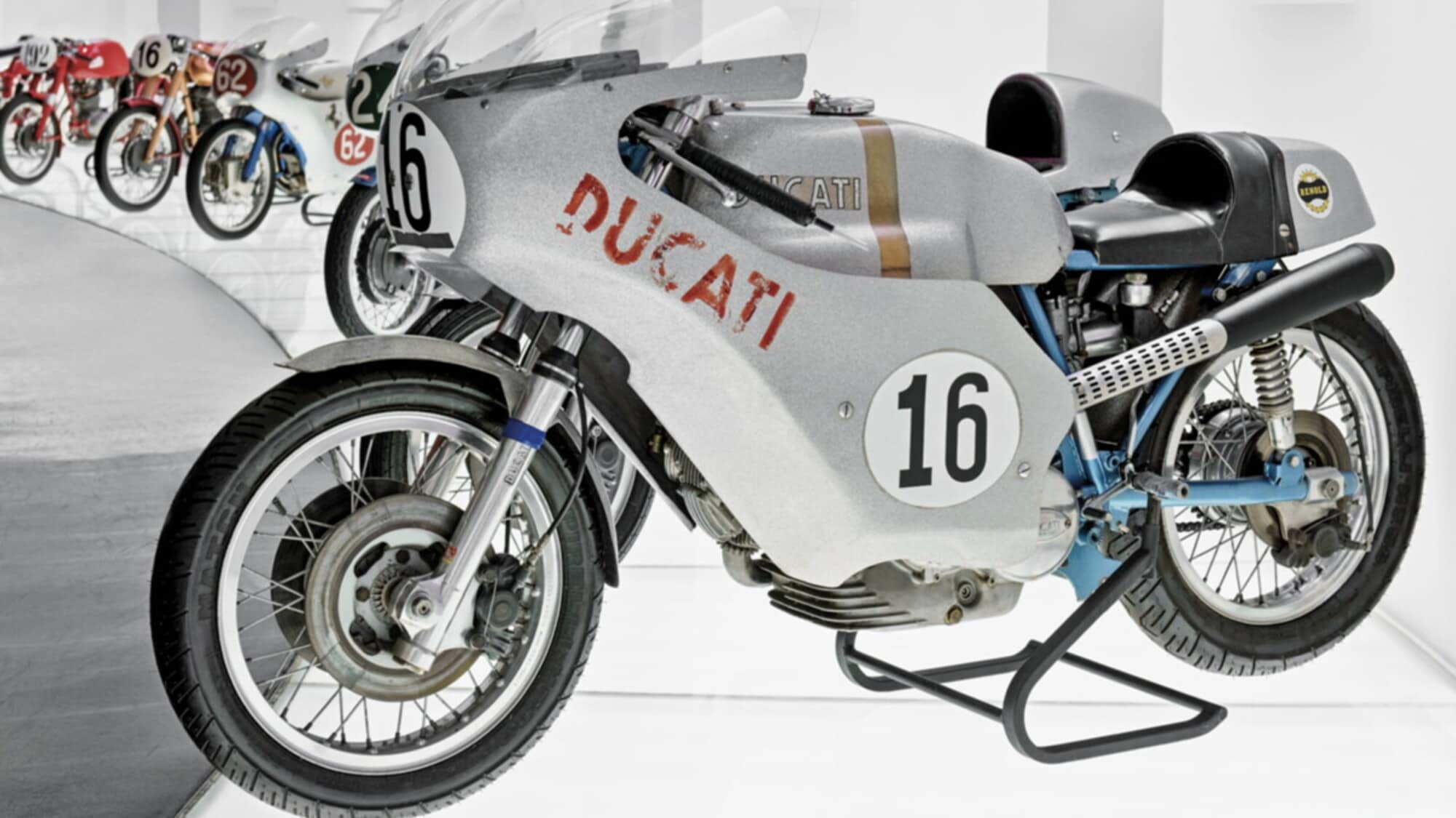 Ducati, dalla vittoria di Imola alla Formula 73: il mito della 750 SS ...