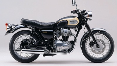 Kawasaki W800: prezzo, velocità, scheda e rilevamenti