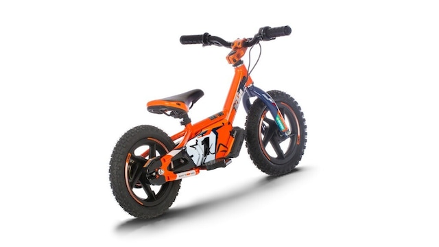KTM, arriva la nuova gamma di balance bike SX-E 2023 - News | InMoto.it