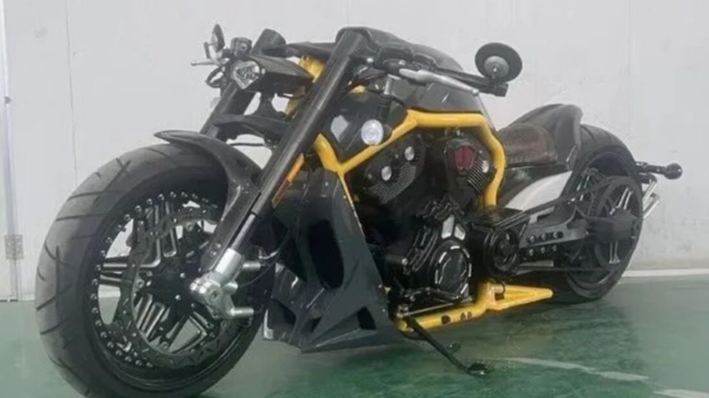 Harley-Davidson V-Rod: il clone cinese HL 1250-A per il mercato USA ...